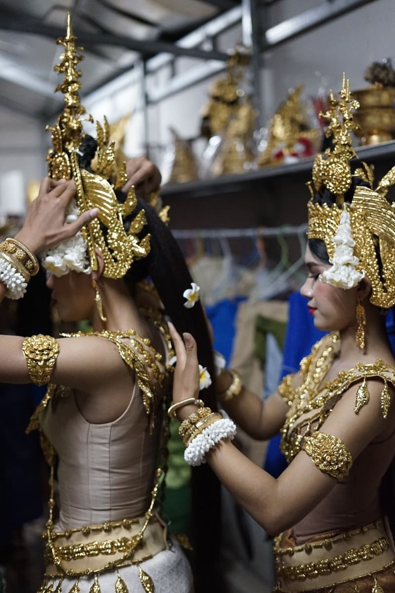 Danse Apsara : de l’Angkor ancien aux scènes modernes